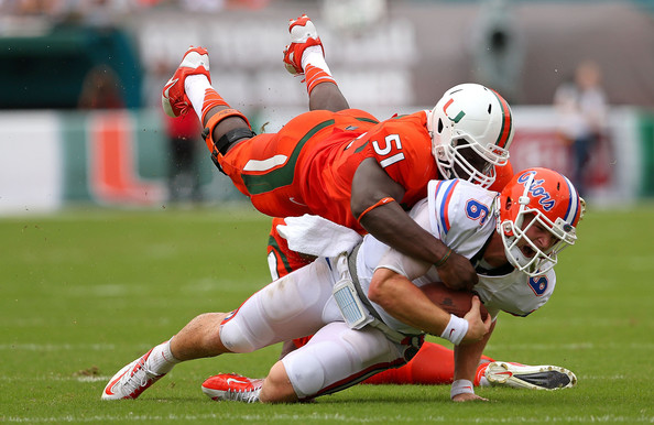 Steelers sign defensive end, linebacker Shayon Green